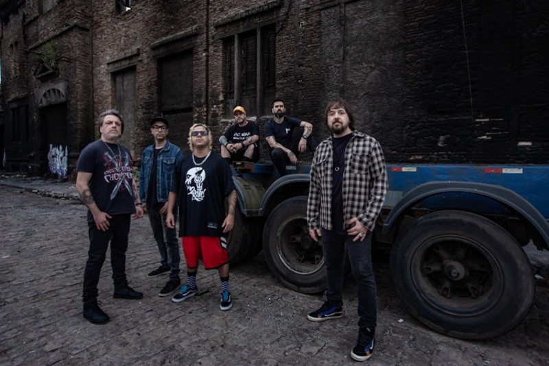 PORTO ALEGRE RECEBE MARCÃO BRITTO E THIAGO CASTANHO – CHARLIE BROWN JR ...