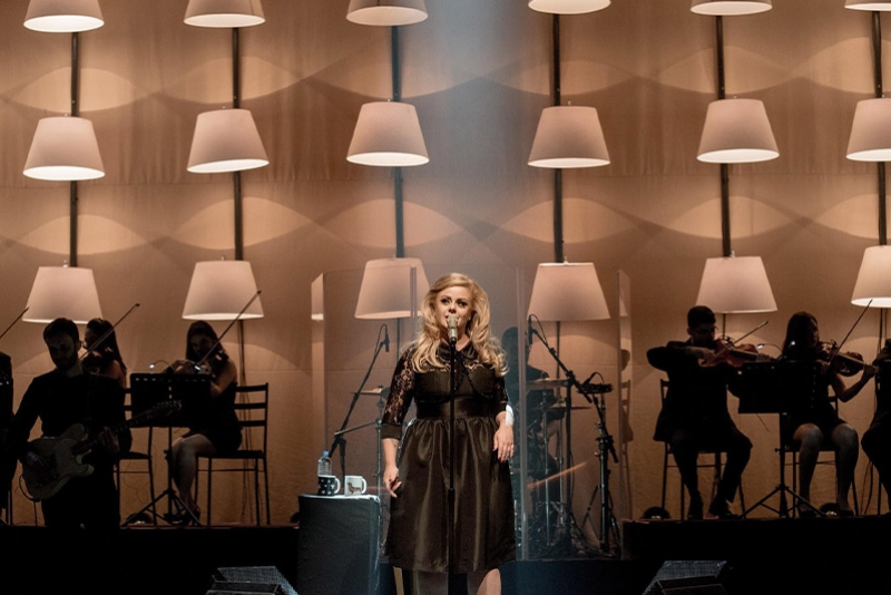 HELLO ADELE TRIBUTE, DIA 17 DE DEZEMBRO, NO TEATRO DO BOURBON COUNTRY